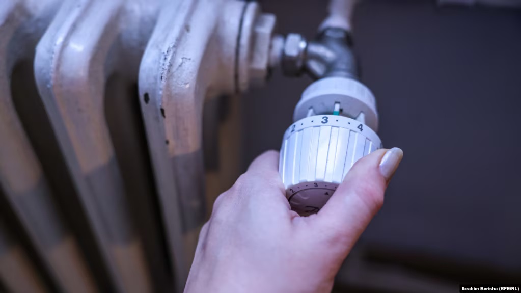 Treqind euro për 50 metra katrorë: Faturat e Termokos-it “ngrijnë ...